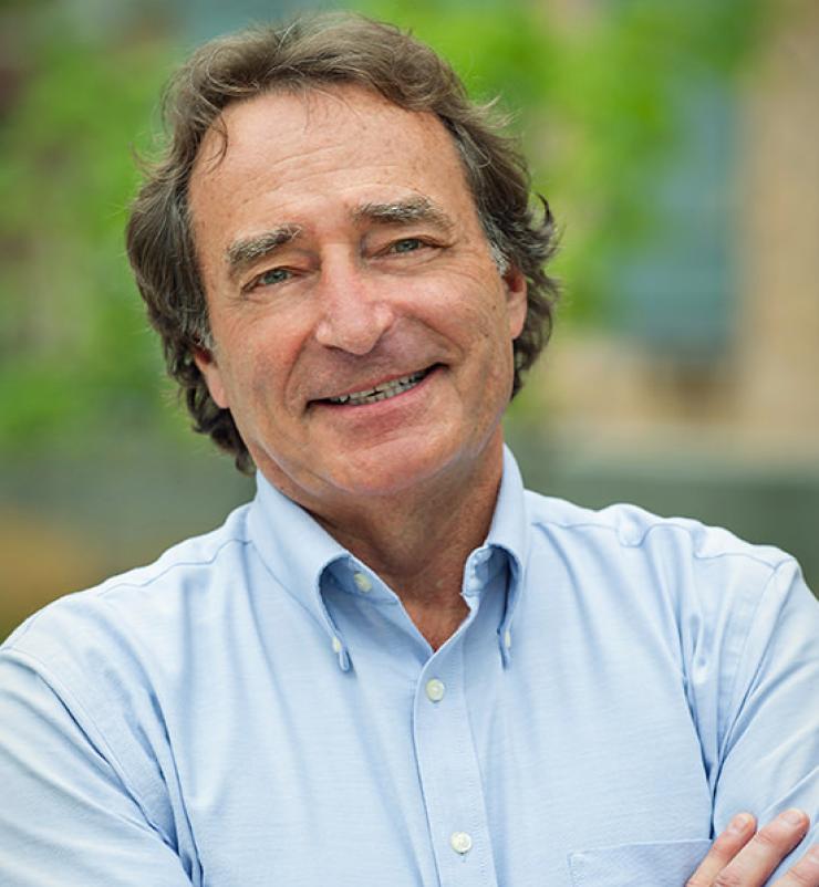 Bob Bain receives the 2022 Pioneers in World History Award | University ...